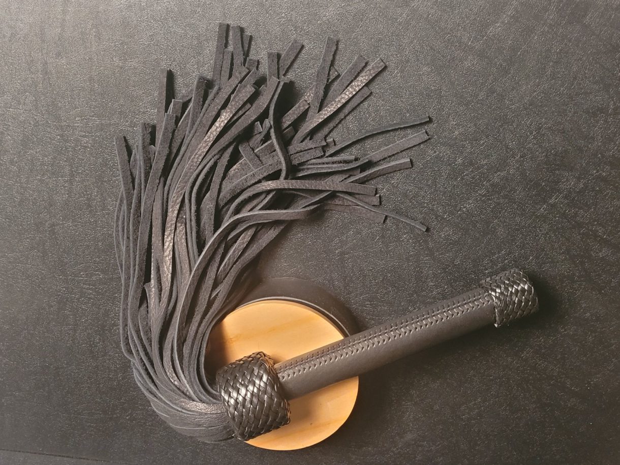 12″ Moose Mop | Black – Fox & Hare