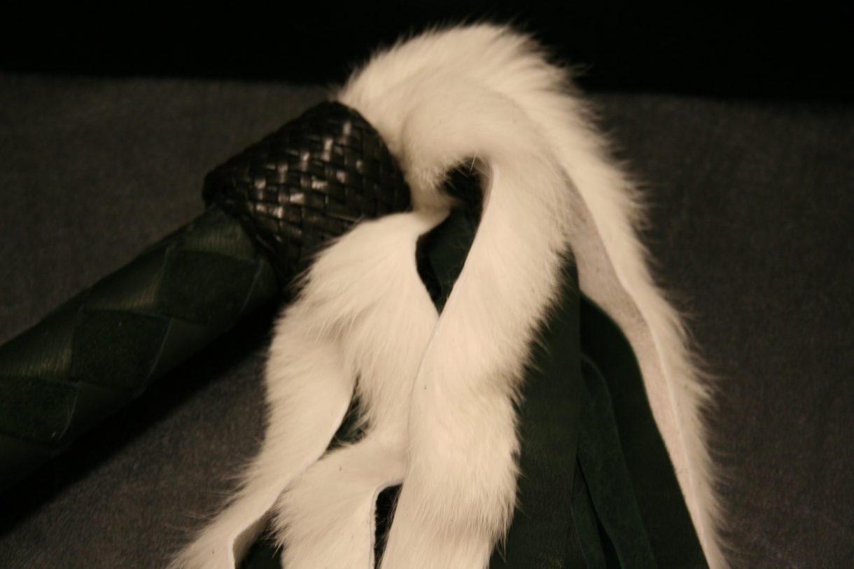 Tahoe | Green Leather and White Rabbit Fur Flogger – Fox & Hare